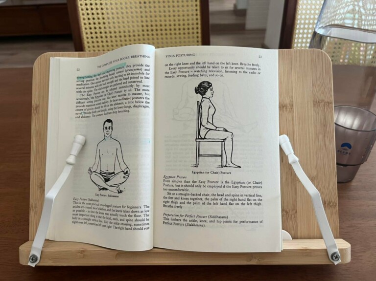 The complete yoga book - James Hewitt - พอดีพอโยคะ